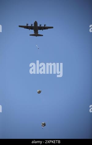 The 346th Theater Aerial Delivery Company use multiple tactical ...