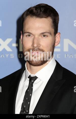Daniel Cudmore attends the premiere of "X-Men: Days Of Future Past" at ...