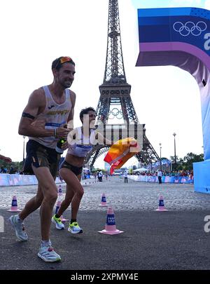 Maria Perez and Alvaro Martin of Spain celebrate the gold medal during ...