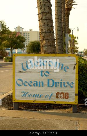 Welcome to Ocean Drive sign at North Myrtle, South Carolina, USA Stock ...