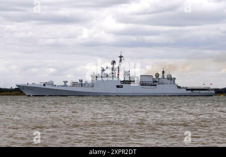 The Indian Navy’s INS Tabar cruising the River Thames today. The Talwar ...