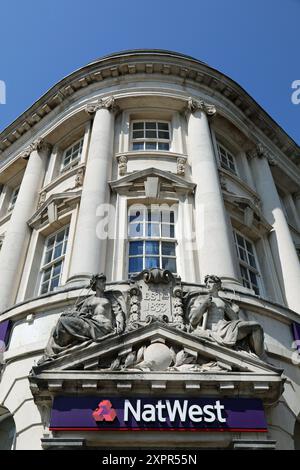 Detail of the Natwest building in Wolverhampton Stock Photo - Alamy