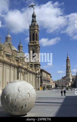 Cathedral - Basilica of Nuestra Señora del Pilar, Zaragoza, Spain Stock ...