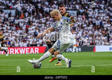 Birger Meling (FC Kopenhagen, #24) am Ball, GER, 1. FC Heidenheim vs ...