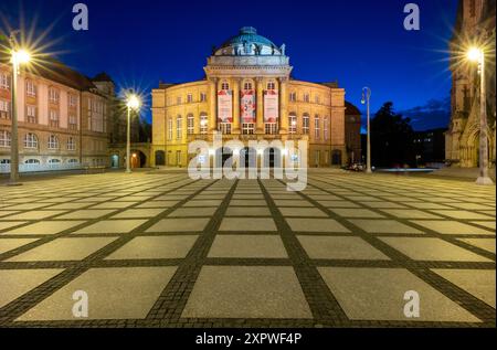 Chemnitz, Germany. 05th Aug, 2024. The opera house dominates the ...