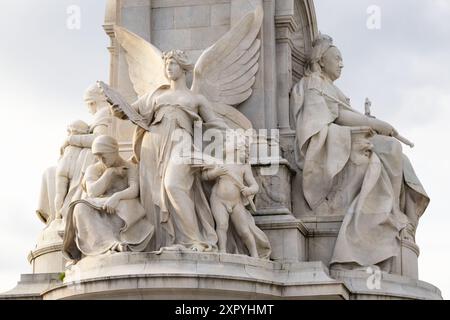 Angel Facing Right Stock Photo - Alamy