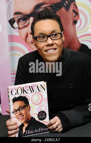 Gok Wan, Book Signing of How to Dress, London, UK Stock Photo - Alamy