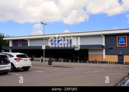 Aldi store front, Gabalfa, Cardiff, UK. Taken August 2024 Stock Photo ...