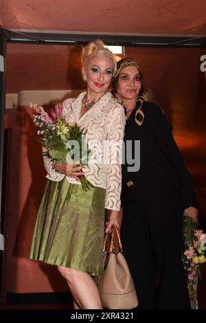 Desiree Nick und Anouschka Renzi / Premiere / Bette und Joan / Komödie ...