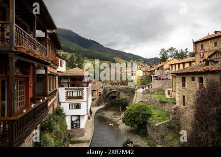 Potes village in Cantabria, Spain Stock Photo - Alamy