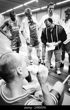 Akrides - Goba, basketball, 06-01-1995, Whizgle News from the Past ...