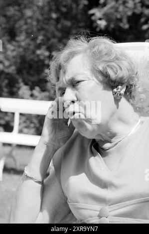 Mrs. Boesman, balloon flight, 19-07-1992, Whizgle News from the Past ...