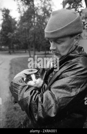 Bijlmer air disaster, various, 05-10-1992, Whizgle Dutch News: Historic ...