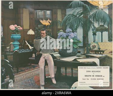 DIRK BOGARDE, DEATH IN VENICE, 1971 Stock Photo - Alamy