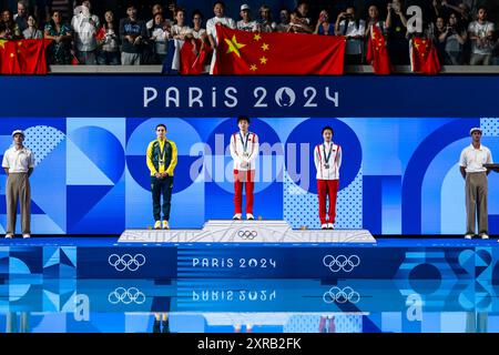 Maddison Keeney of Australia, silver, Yiwen Chen of China, gold, and ...