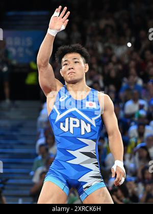 Kyle Douglas Dake, of the United States, celebrates after defeating ...