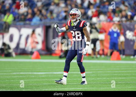 New England Patriots cornerback Alex Austin (28) reacts prior to an NFL ...