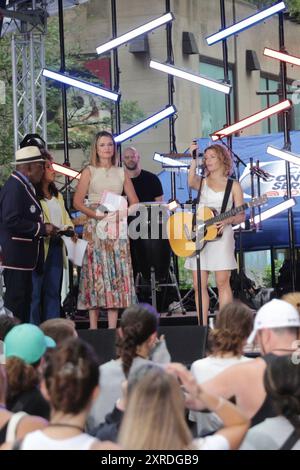 Maggie Rogers live on Stage Stock Photo - Alamy