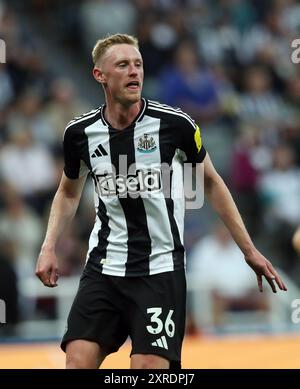 Newcastle United's Sean Longstaff during the Premier League match ...