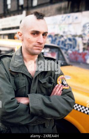 ROBERT DE NIRO in TAXI DRIVER (1976), directed by MARTIN SCORSESE ...