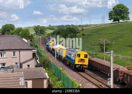 Balfour Beatty drain train with HNRC class 20 locomotives being used to ...