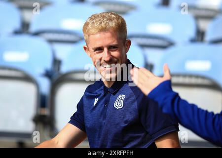 Dens Park, Dundee, UK. 10th Nov, 2018. Ladbrokes Premiership football ...