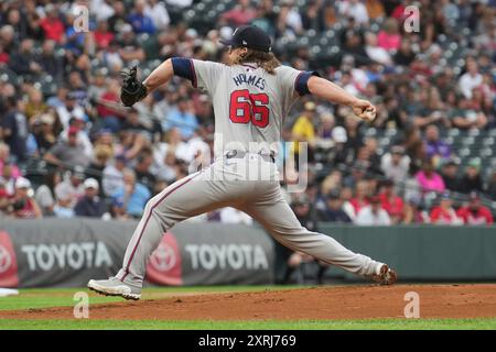 Atlanta Braves pitcher Grant Holmes (66) delivers in the sisxth inning ...