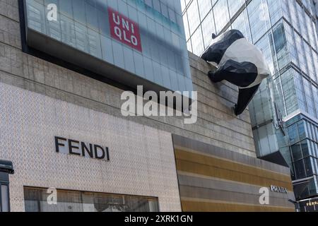 The Giant Panda clinging onto the IFS Mall building in Chengdu is one ...