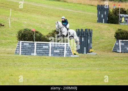 Bella Innes Ker of Great Britain with Dhi Trend Setter during the first ...