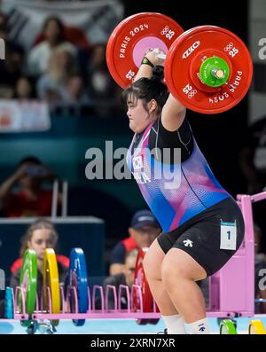 Li Wenwen of China competes in the women's +87kg weightlifting event at ...
