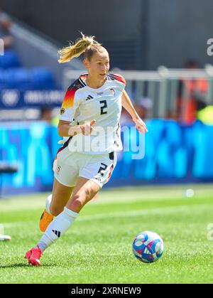 Sarai Linder, DFB Frauen 2 at the women Olympic Bronze Medal match ...