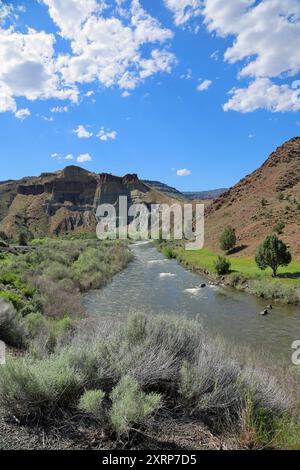 Cathedral Rock and the John Day River in the Sheep Rock Unit of John ...