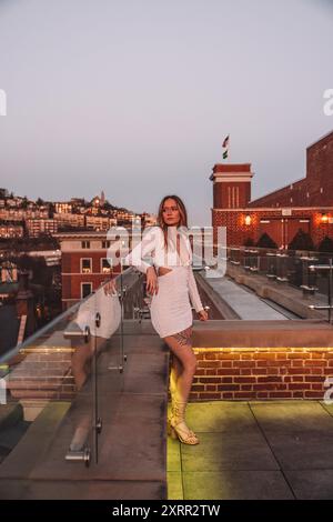 College Graduation Portraits on Rooftop Downtown Stock Photo - Alamy
