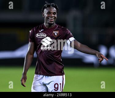 Duvan Zapata of Torino Fc looks on during the Coppa Italia Round of 32 ...