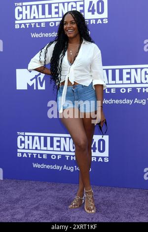 Nia Moore at arrivals for MTV s The Challenge 40: Battle Of The Eras ...