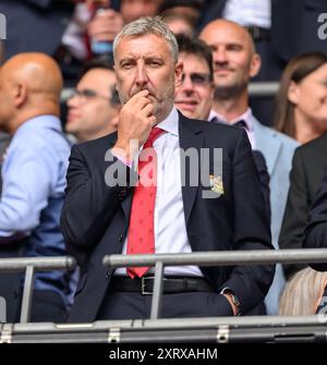 Manchester United technical director Jason Wilcox (left) and former CEO ...