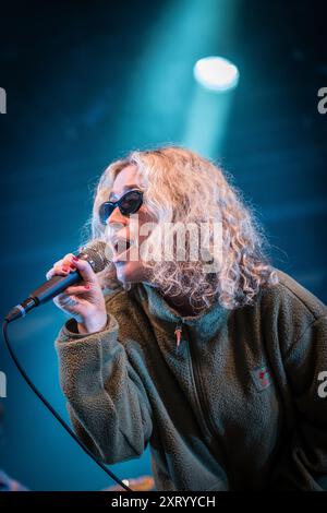 BLONDSHELL, CONCERT, 2024: The singer songwriter Blondshell – real name ...