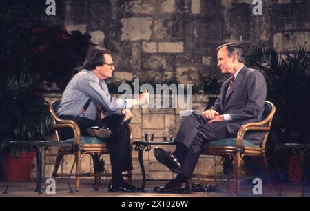 San Antonio Texas USA, 1992: Democratic presidential primary candidate ...