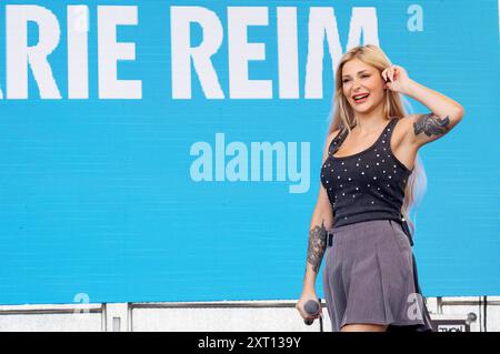 Marie Reim live beim Senftenberger Hafenfest 2024. Senftenberg, 11.08. ...
