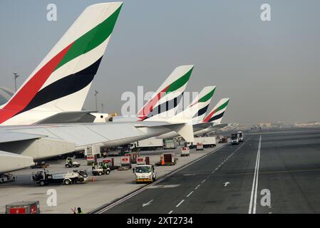 Emirates Airlines planes at Dubai International Airport Stock Photo - Alamy