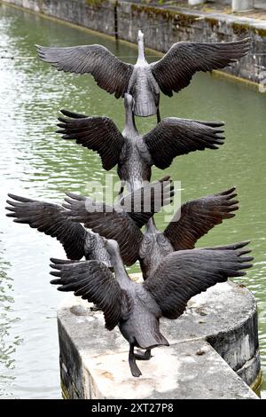 Sculpture 'Attendez-moi' or 'Wait for me' by Belgian sculptor Tom ...