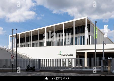 Koelnmesse's new Confex congress centre in the Deutz district of ...