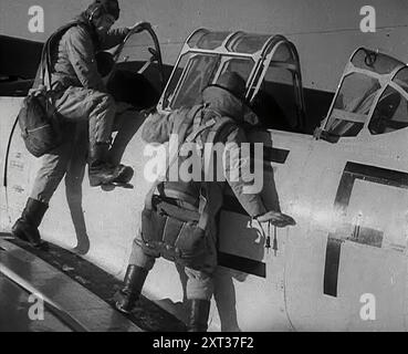 1940s FIGHTER AIRPLANE PILOT ON US WORLD WAR II BOND PROMOTION TOUR ...