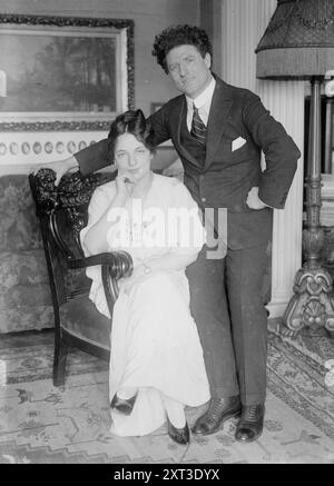 Martinelli, between c1915 and c1920. Shows Italian opera singer ...