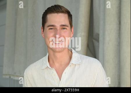 Schauspieler Timothy Boldt posiert beim Fantreffen und Starwahl der RTL ...