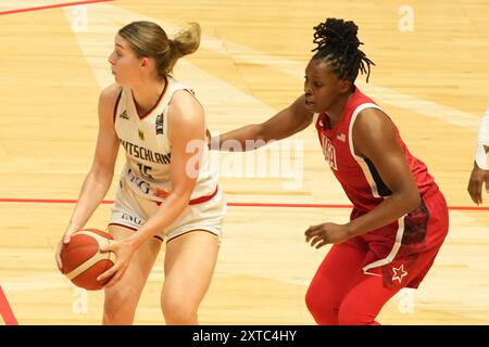 Luisa Geiselsöder OF GERMANY AND CHELSEA GRAY OF TEAM during the ...