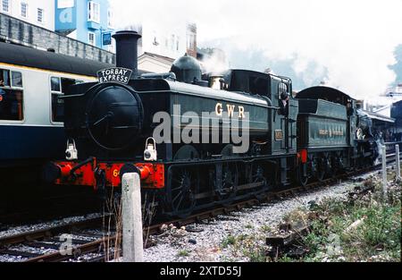 Locomotive Torbay Express 6411 steam engine train, Dart Vally Railway ...