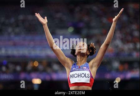 Monae' Nichols of the United States reacts as she competes in the women ...