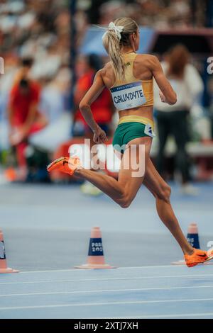 Gabija Galvydytė participating in the 800 meters at the Paris 2024 ...