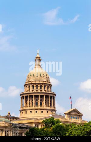 Dome of Texas State Capitol Building in Austin at dusk October 2007 ...